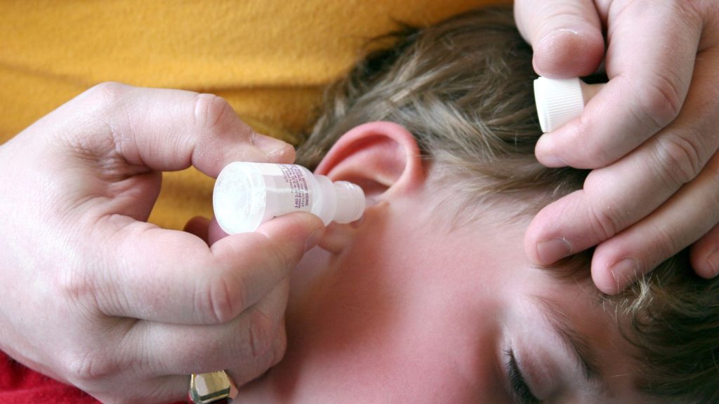 Top Symptoms of Ear Infection in Babies: Signs & Treatment Tips